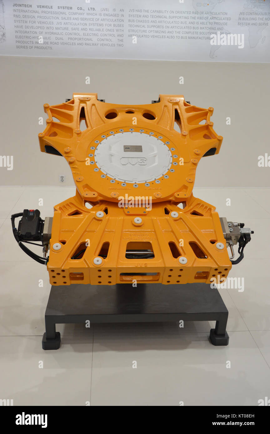 The JVS rear engine bus features an articulation system designed for ...