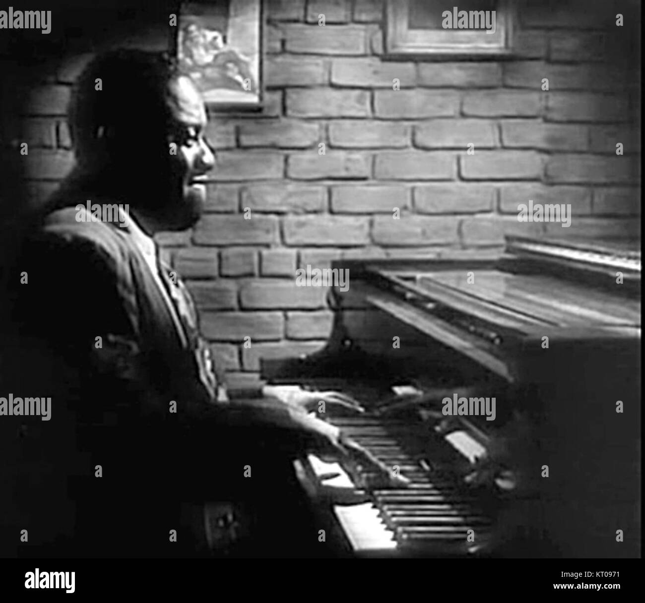 Photograph of Art Tatum, the renowned American jazz pianist, known for ...