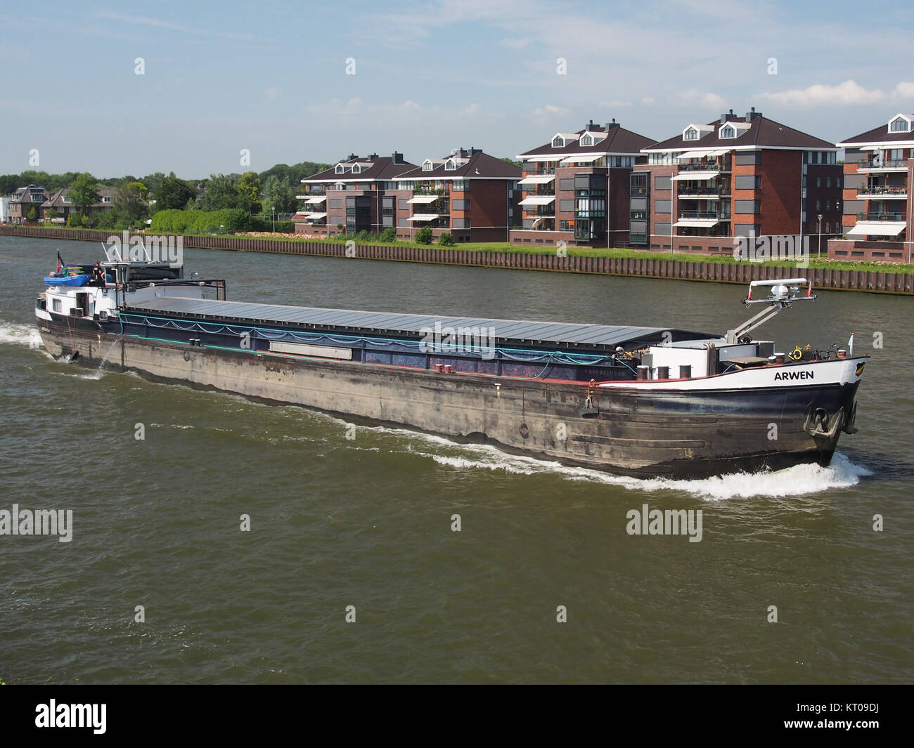 The 'Arwen' is a 1964 ship identified by its ENI number 06003106. It is ...