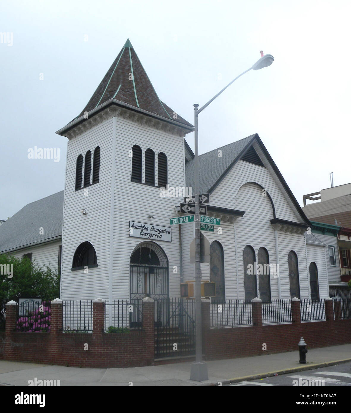 The Evergreen Evangelical Assembly, known as Asemblea Evangelicala ...