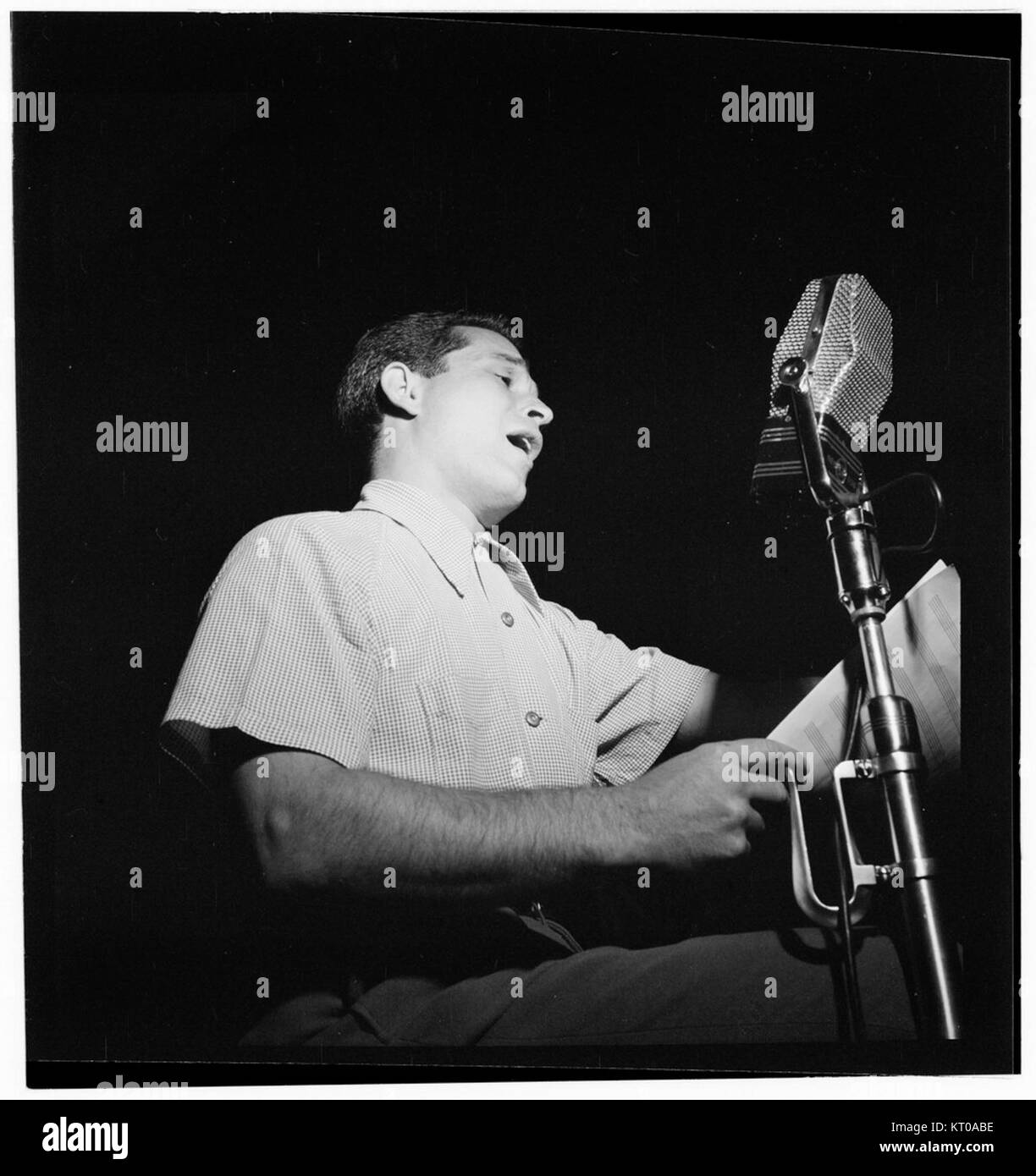 This portrait from October 1946 shows Perry Como, the popular American ...