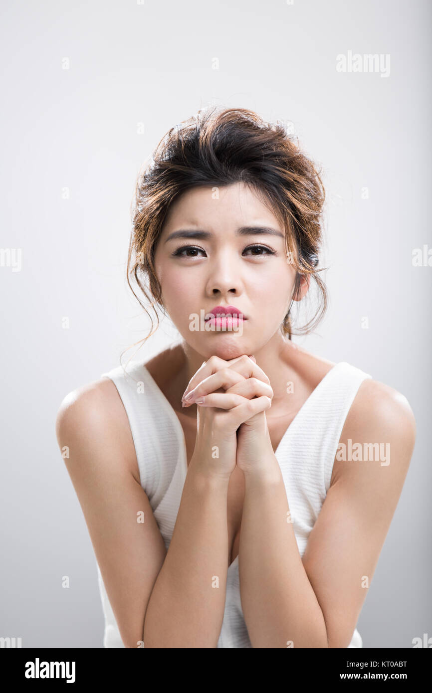 Cute young women hi-res stock photography and images - Alamy