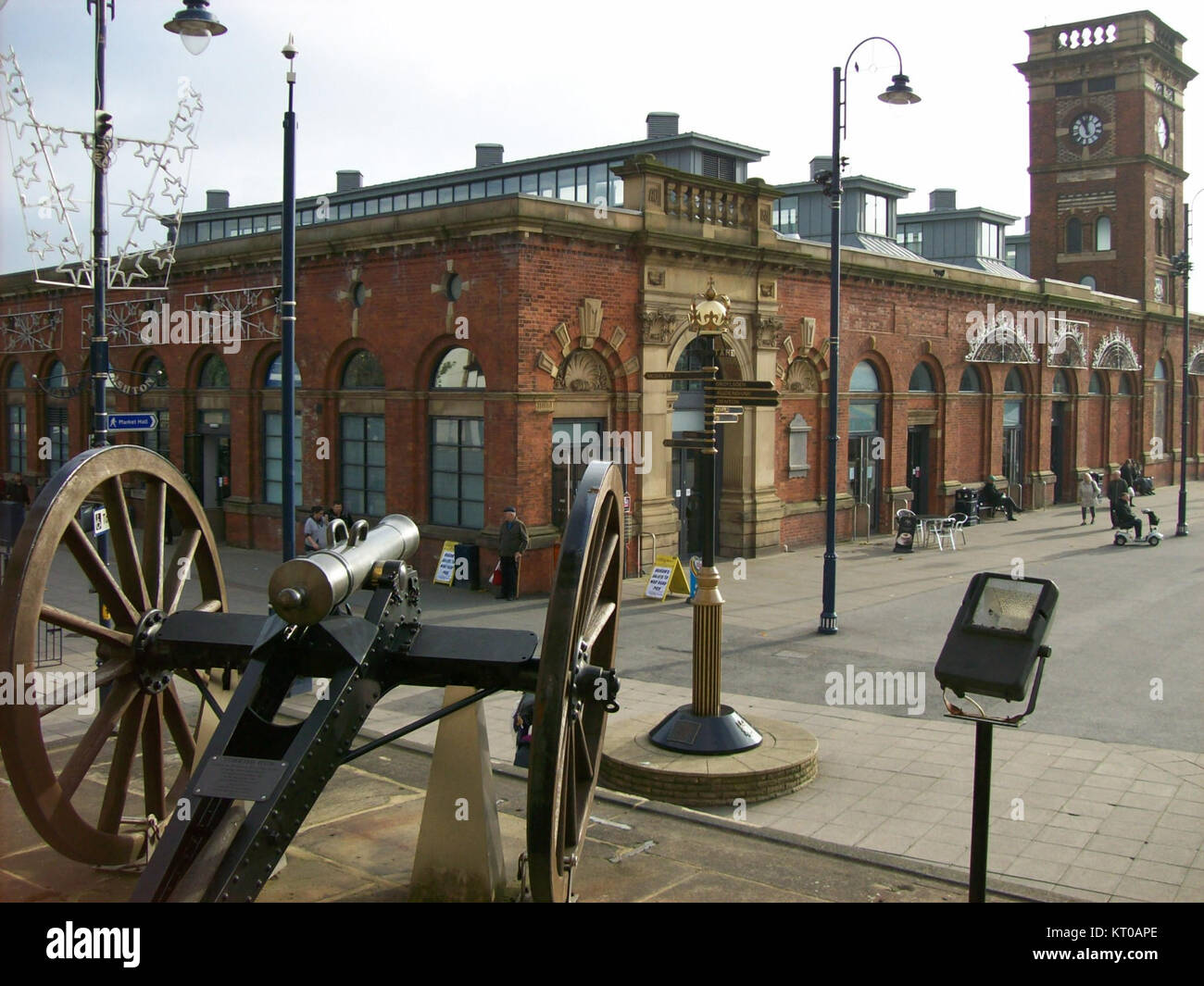 Ashton market hall 1 Stock Photo - Alamy