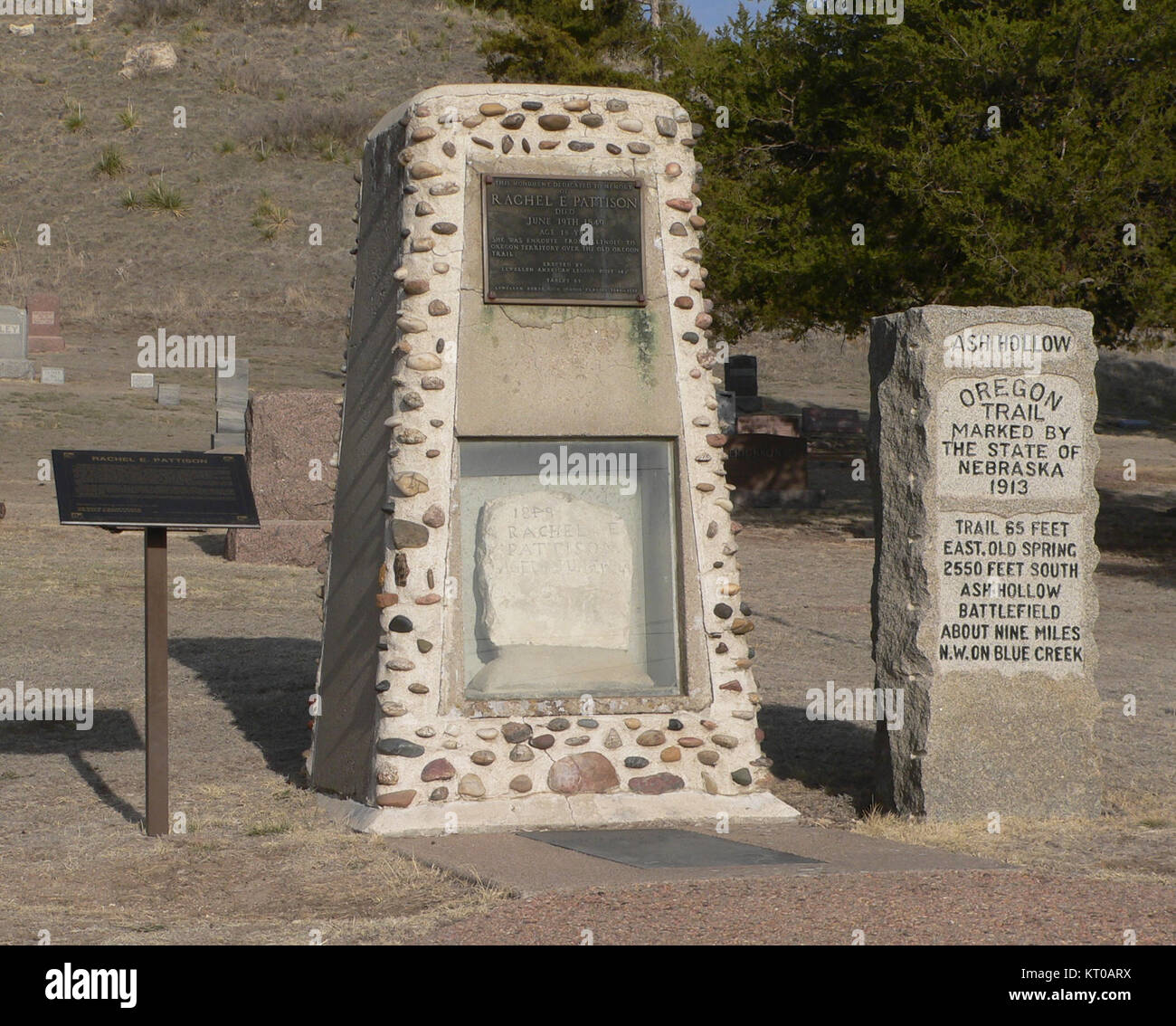 Photograph of monuments in Ash Hollow Cemetery, Garden County, Nebraska ...