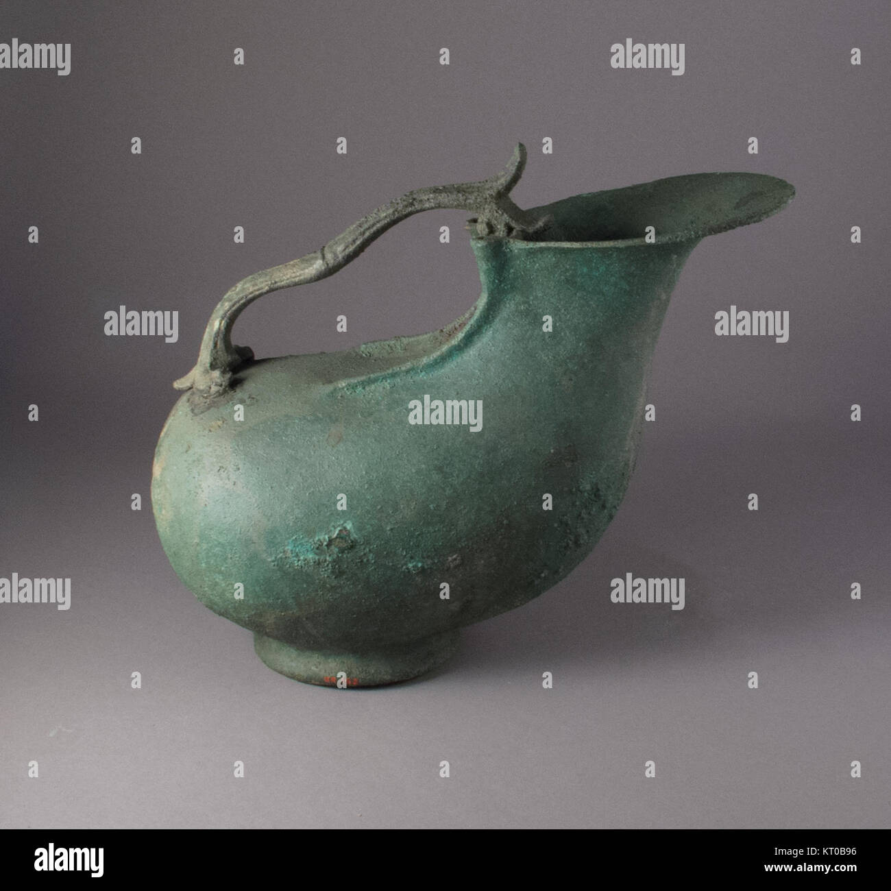 Askos hi-res stock photography and images - Alamy