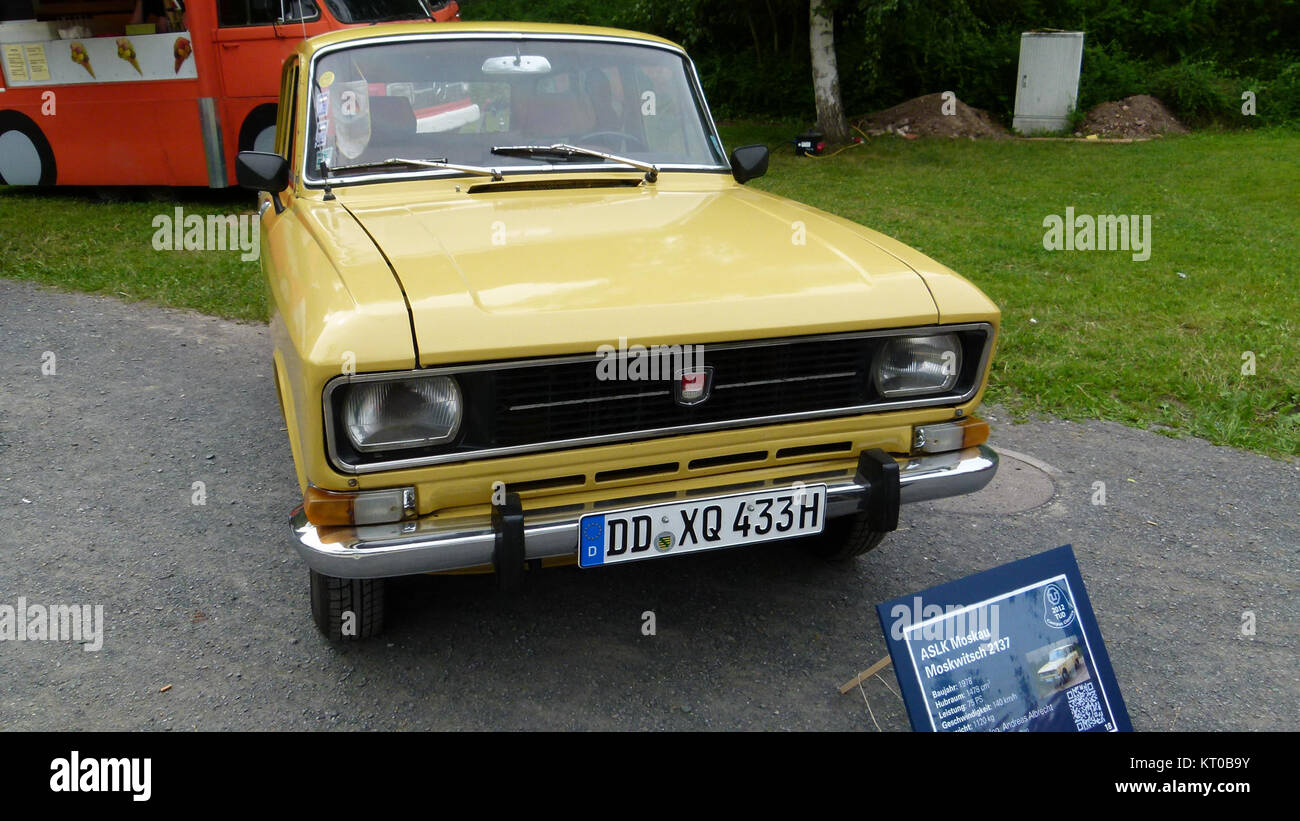 The ASLK Moskwa Moskwitsch 2137-2 is a Soviet-era car model produced by ...
