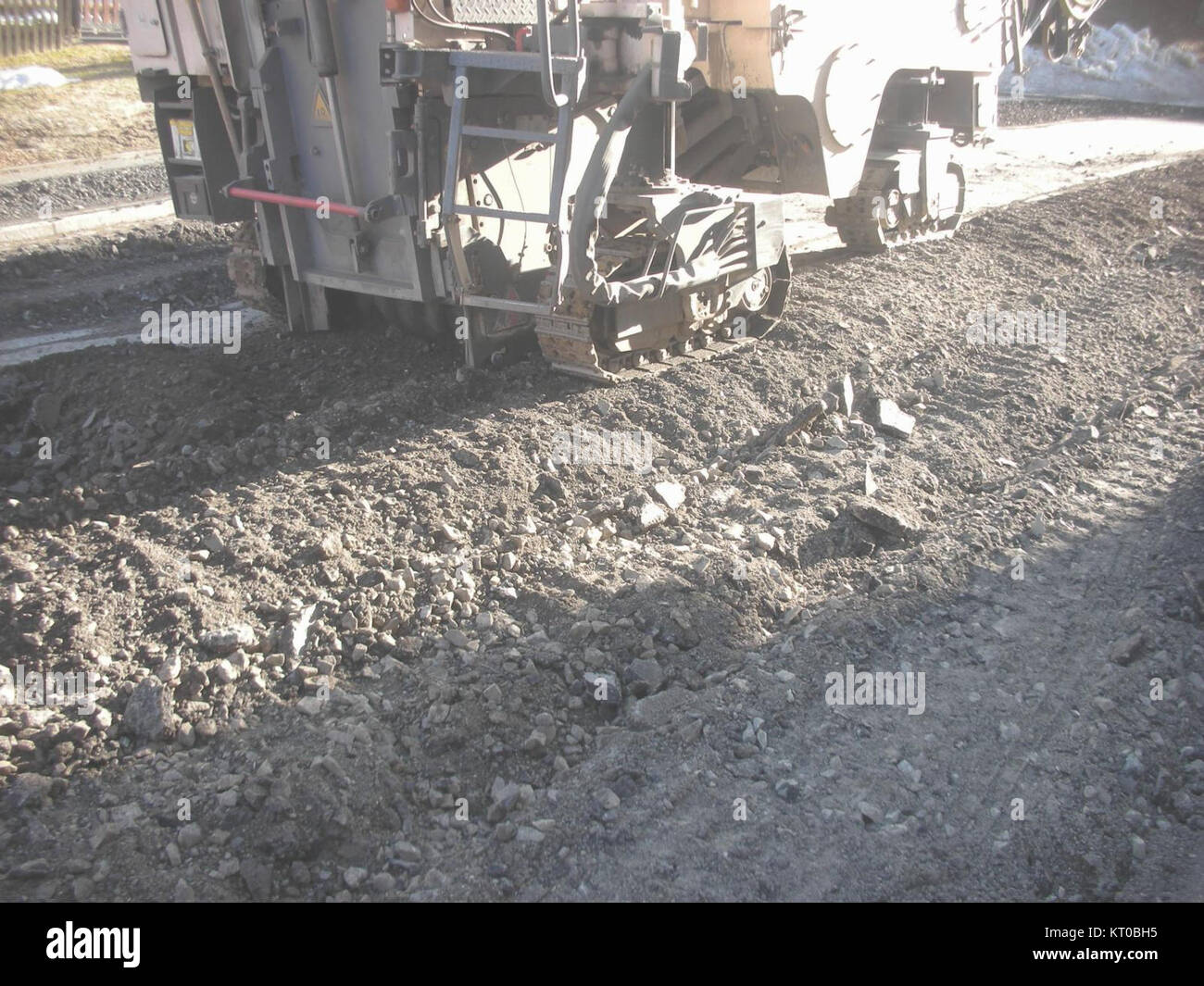 Asphalt milling machines are used in road construction to remove and ...
