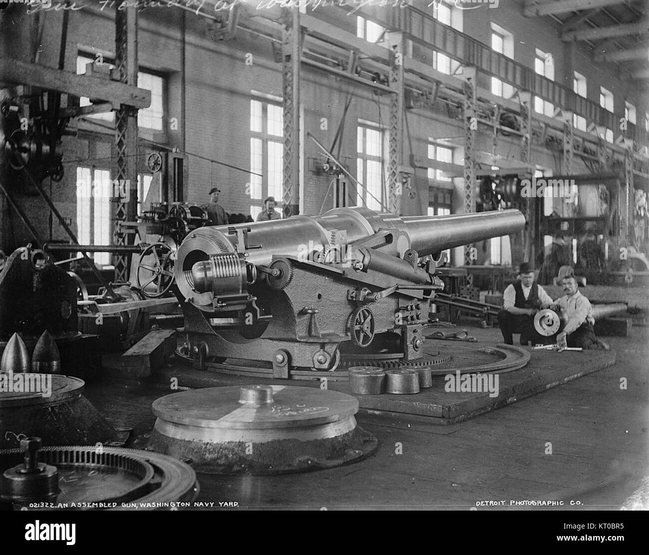 Yard a Black and White Stock Photos & Images - Alamy