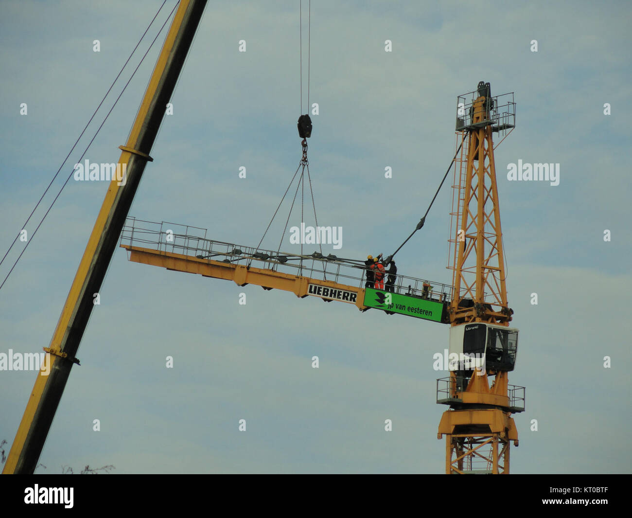 Liebherr tower crane hi-res stock photography and images - Alamy