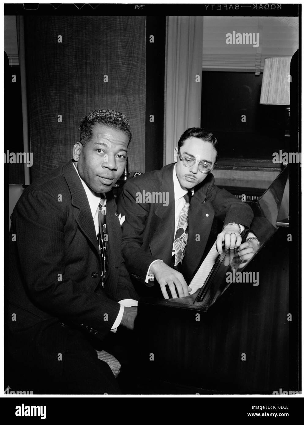 Bennie Benjamin and George Weiss Stock Photo - Alamy