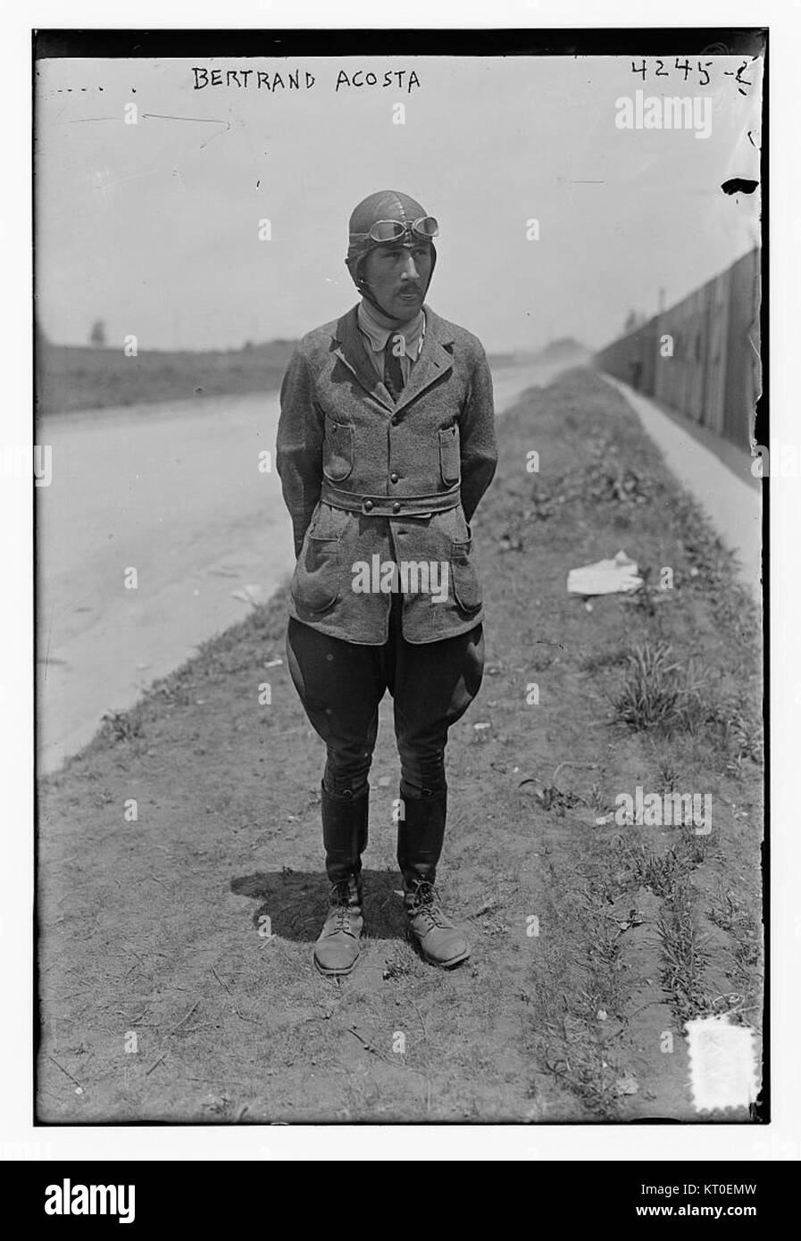 Bertrand Acosta (19553591216 Stock Photo - Alamy