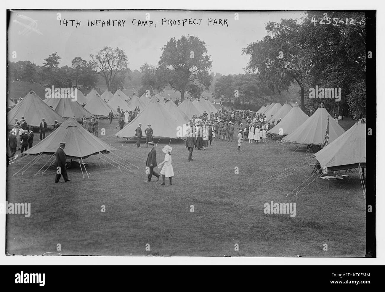 14th infantry hi-res stock photography and images - Alamy