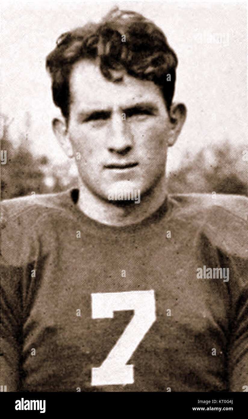 Bob Waterfield was an American professional football player, active in ...