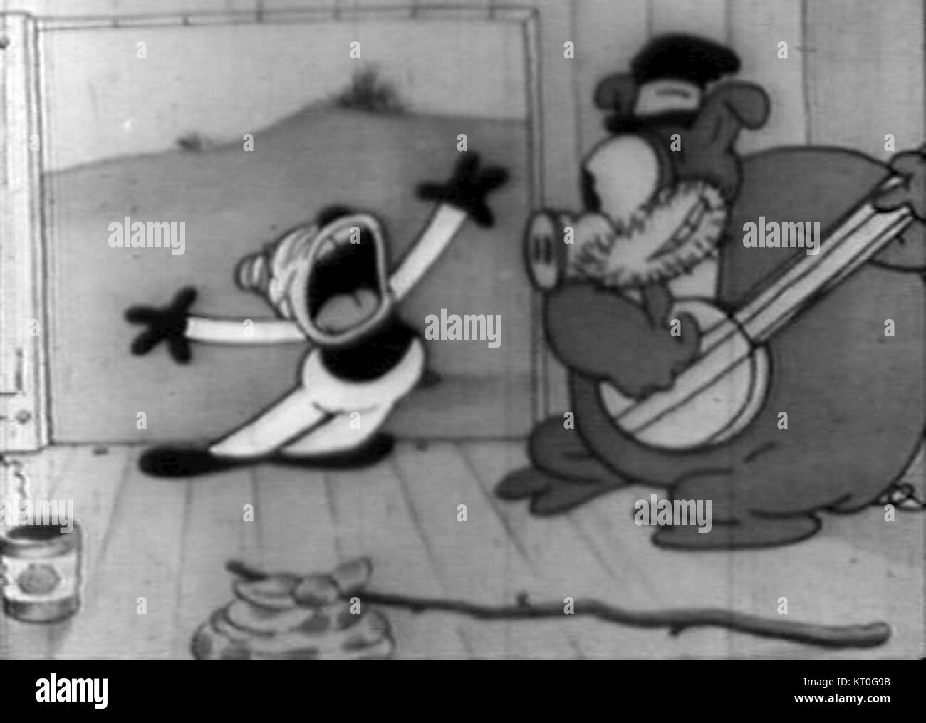 Pig singing cartoon character hi-res stock photography and images - Alamy