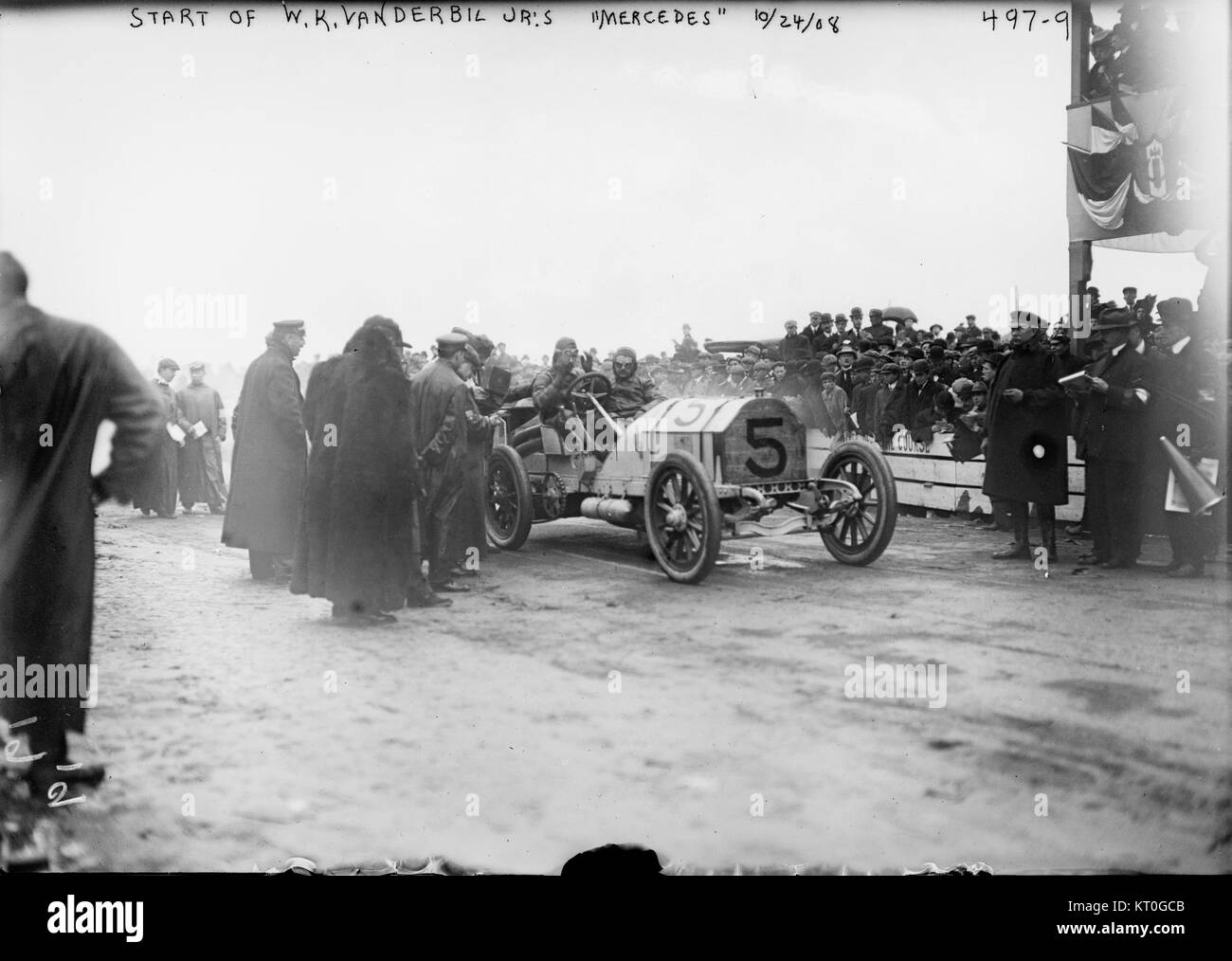 The 1908 Vanderbilt Cup was a notable auto race held on Long Island ...