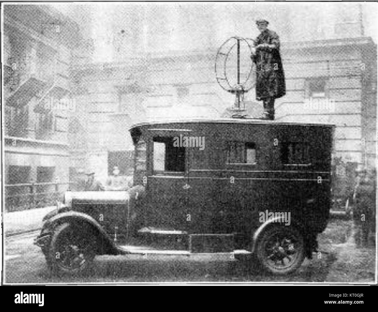 1920s delivery truck hi-res stock photography and images - Alamy