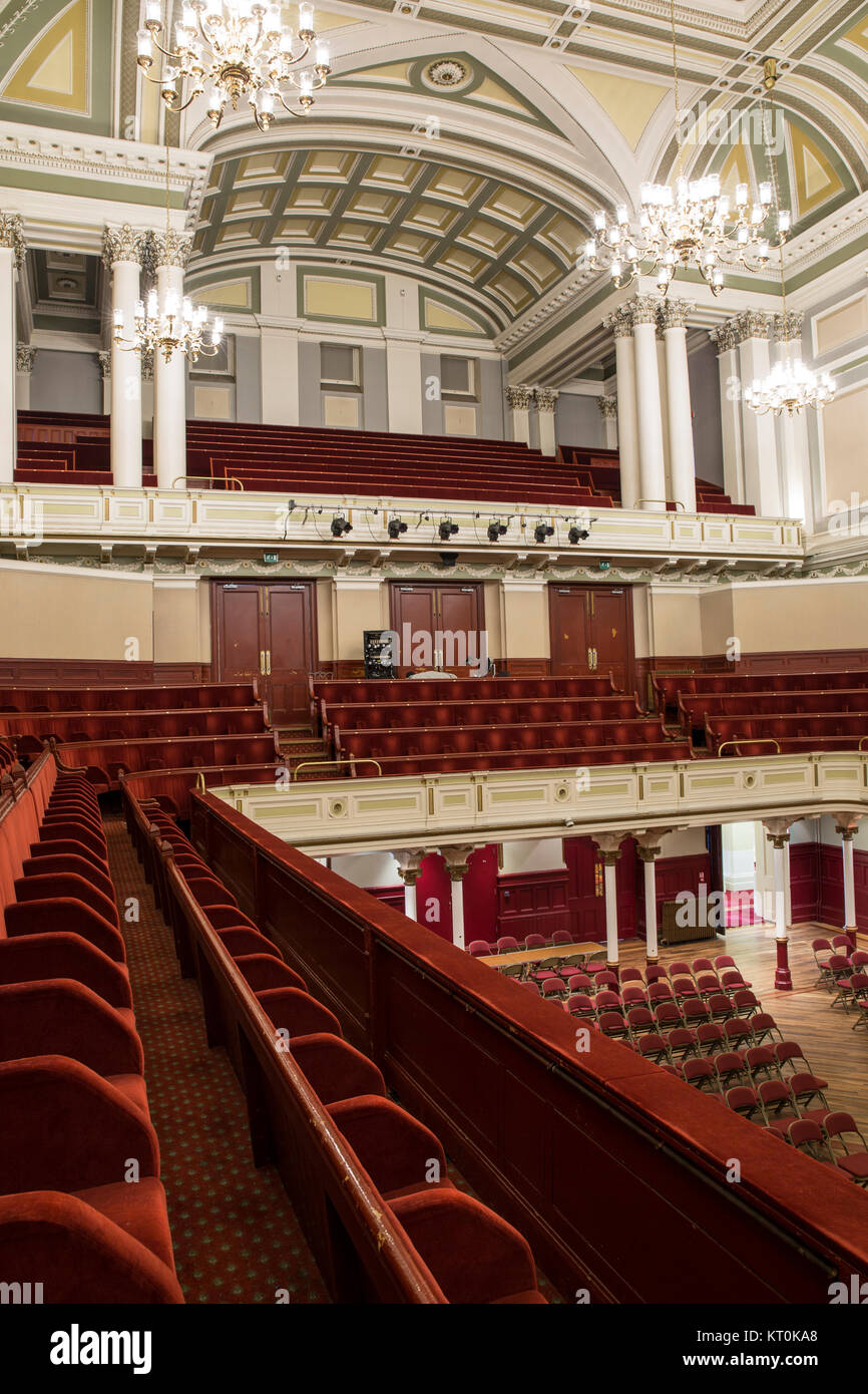 Paisley town hall Stock Photo - Alamy