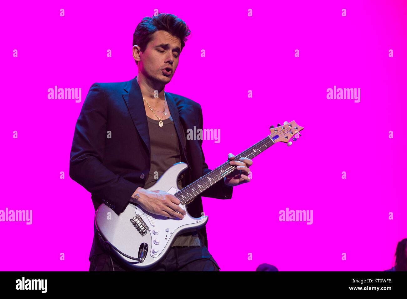Singer John Mayer High Resolution Stock Photography and Images - Alamy