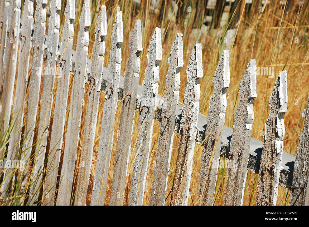Old weathered wooden picket fence Stock Photo - Alamy