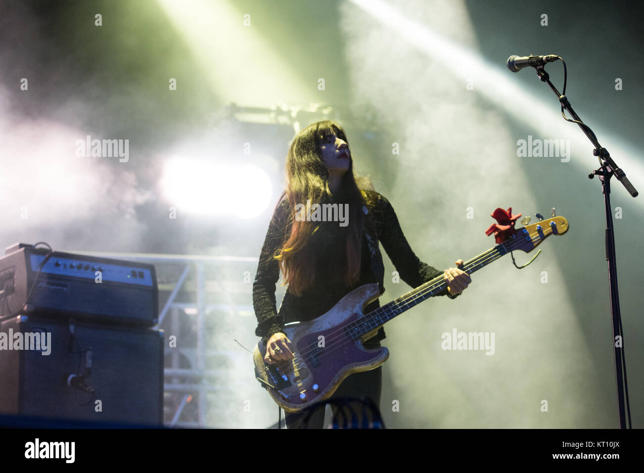 Paz bass player hi-res stock photography and images - Alamy