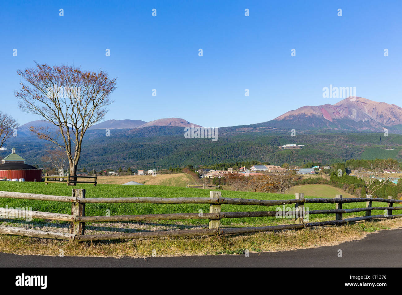 Kirishima mountain range hi-res stock photography and images - Alamy