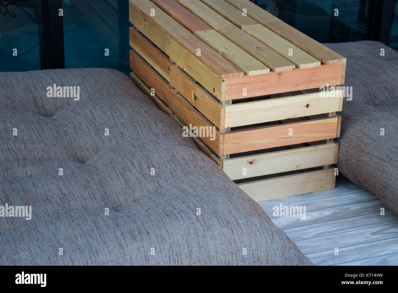 Outdoor wooden box table and seat Stock Photo - Alamy