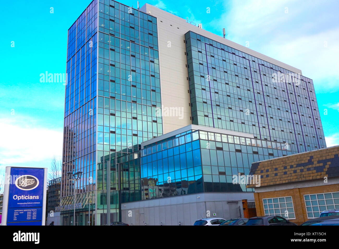 Utility warehouse hi-res stock photography and images - Alamy