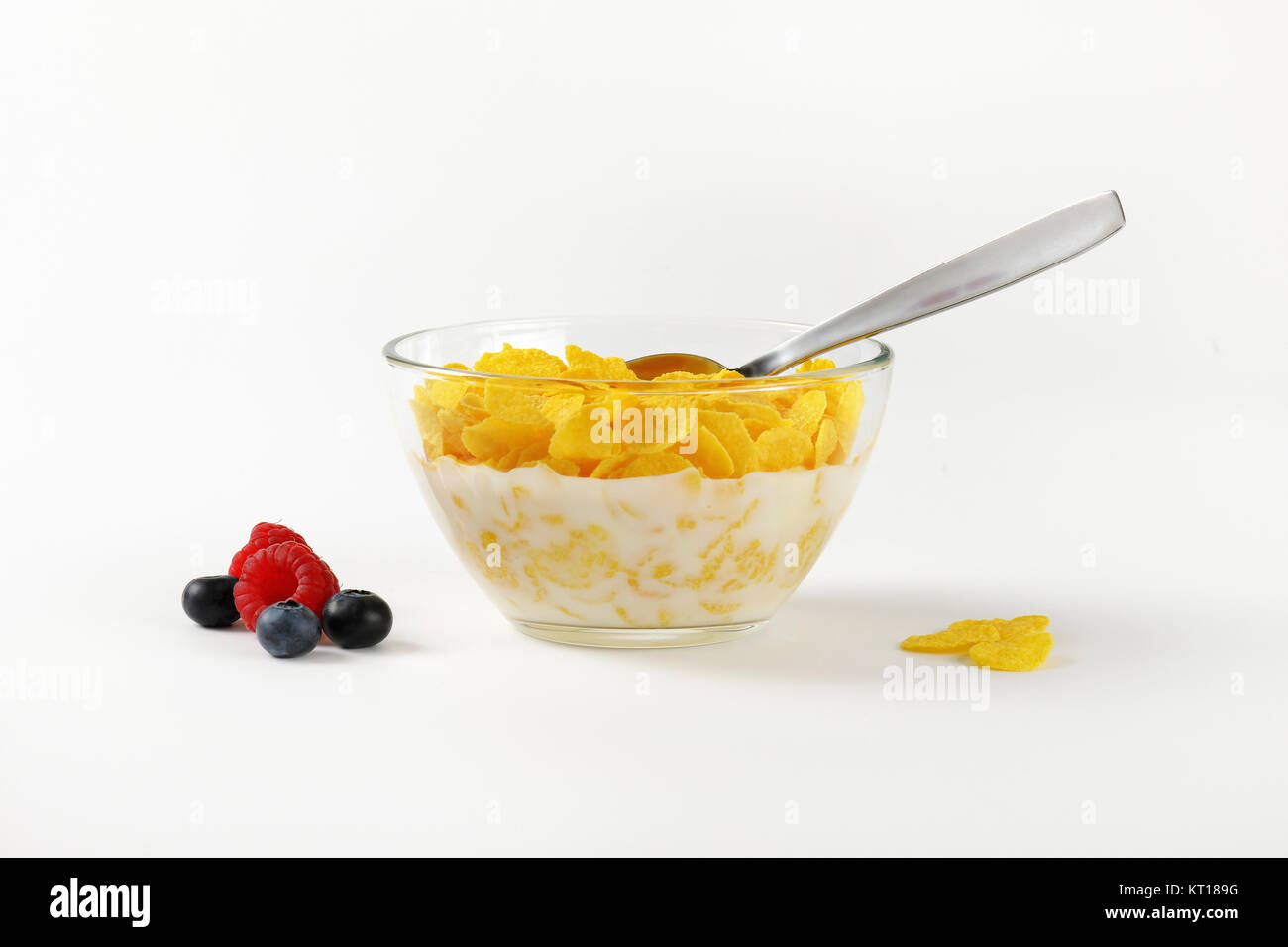 corn flakes with milk Stock Photo - Alamy