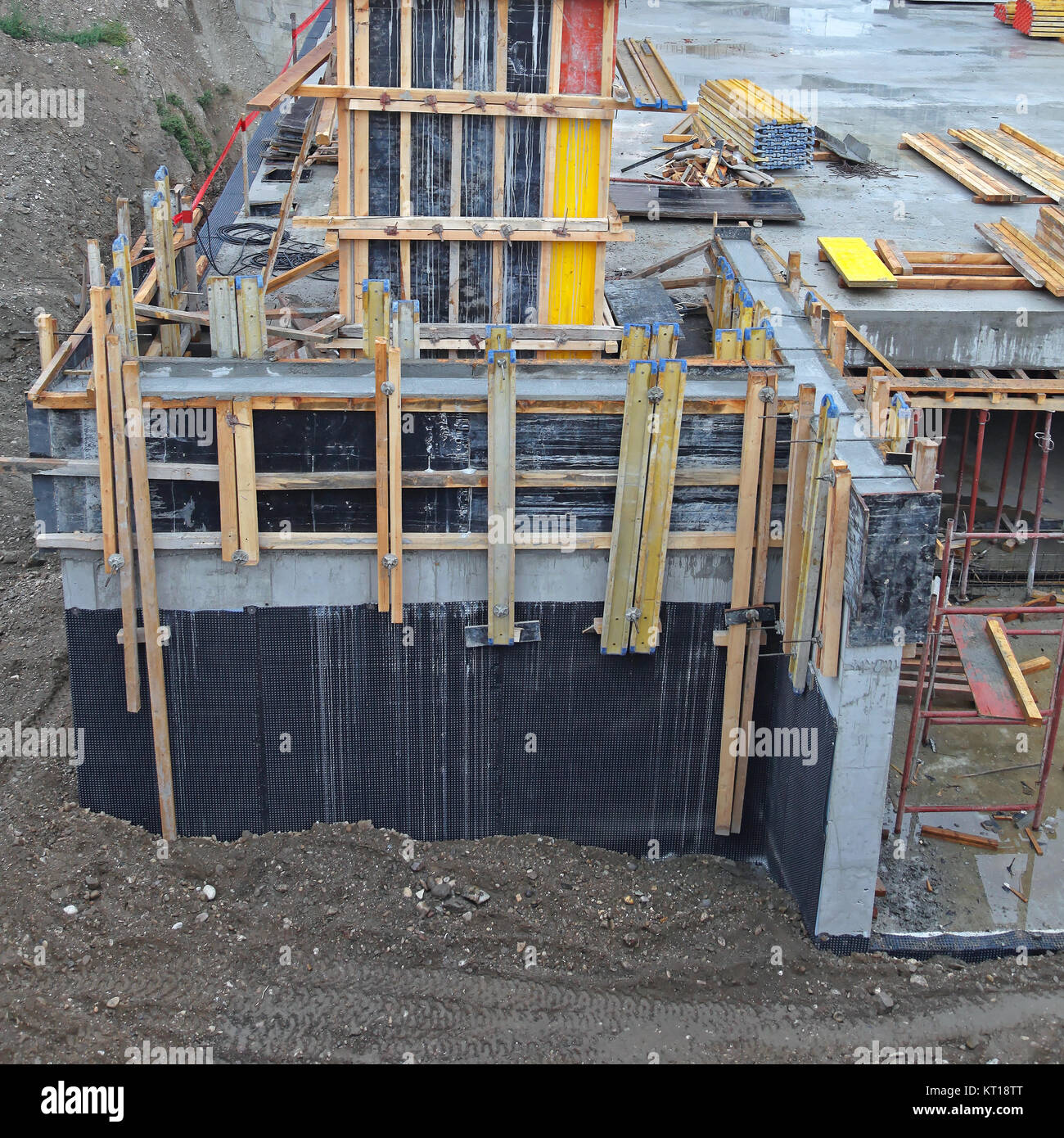 Basement construction hi-res stock photography and images - Alamy