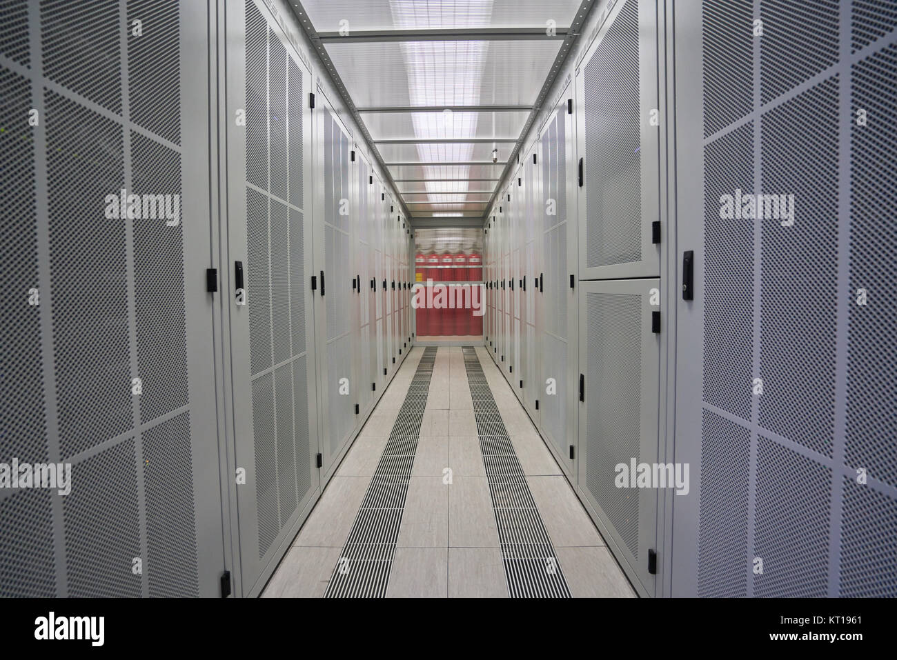 White server room Stock Photo - Alamy