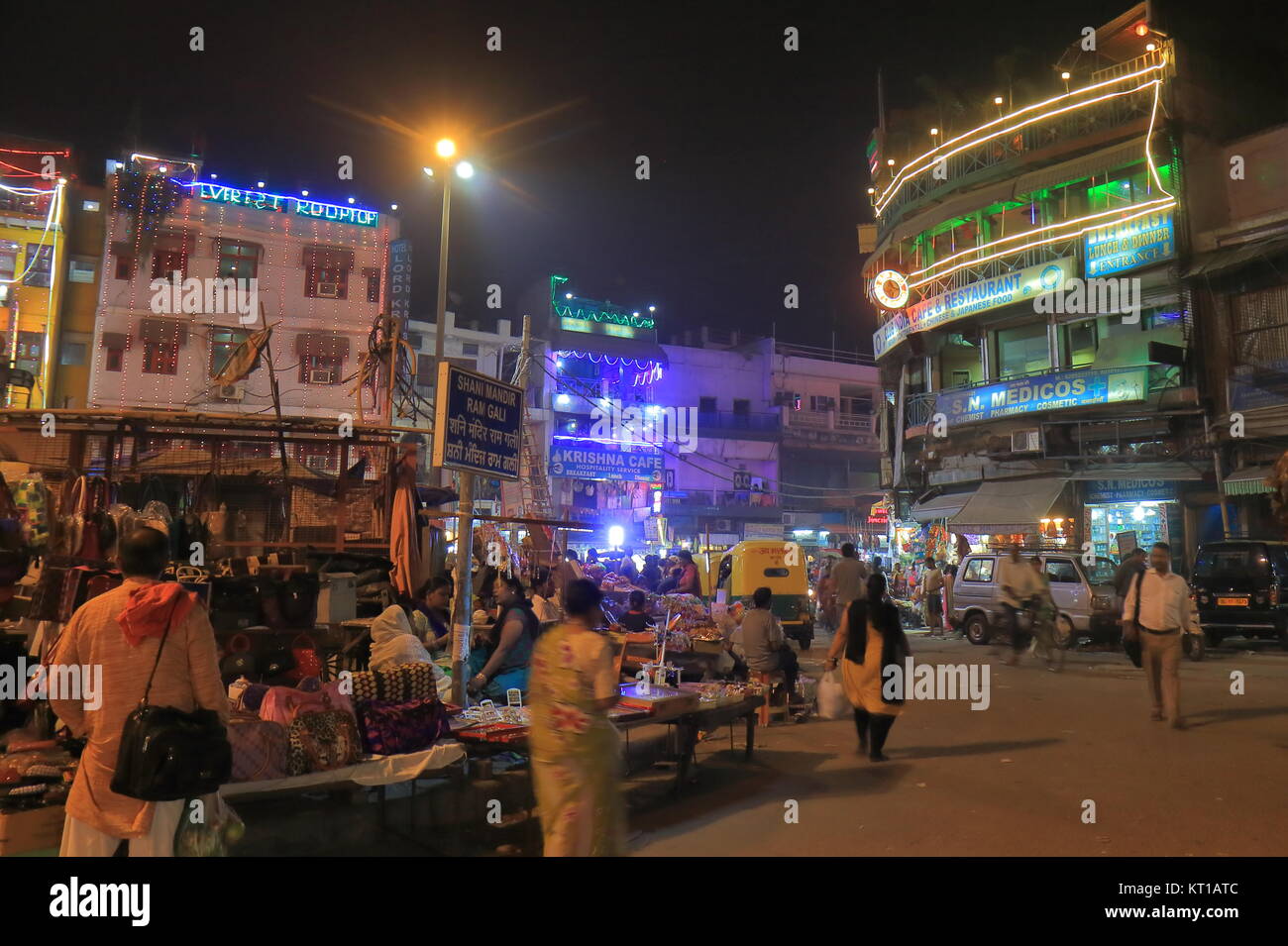 People visit Paharganj Main Bazaar market in New Delhi India Stock ...