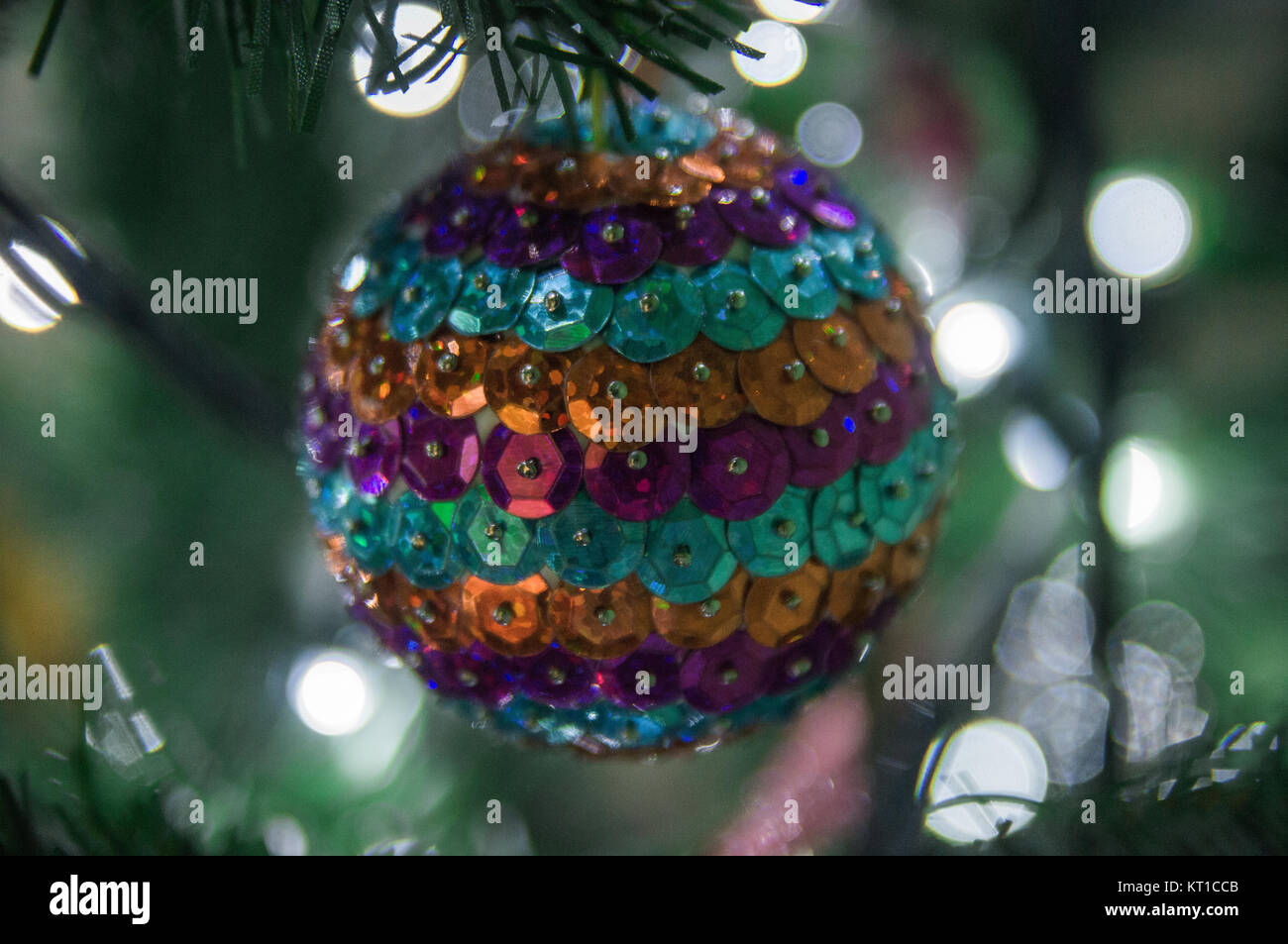 Christmas bulb hi-res stock photography and images - Alamy