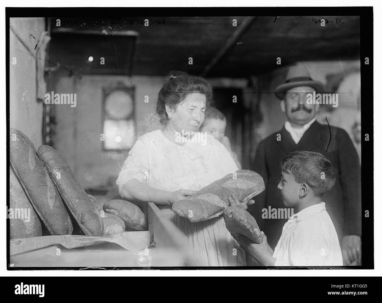 Simple food photography Black and White Stock Photos & Images - Alamy