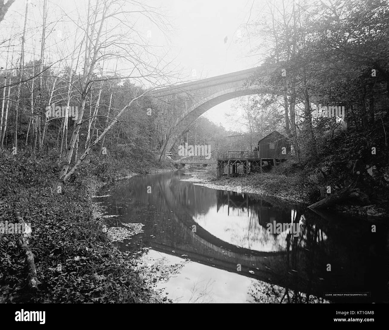 The Cabin John Bridge is a historic bridge spanning the Potomac River ...