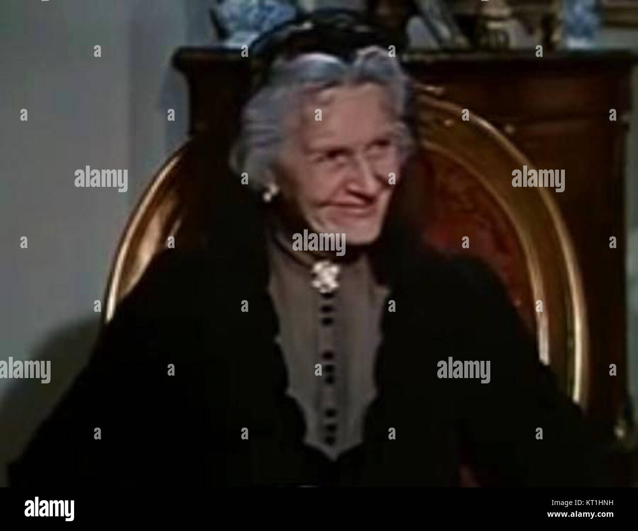 Cathleen Nesbitt appears in the trailer for the 1957 film *An Affair to ...