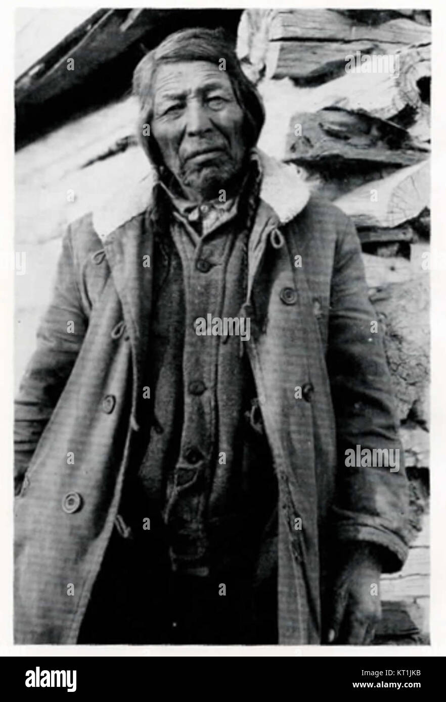 Chief Flying Hawk was a prominent Native American leader in the early ...