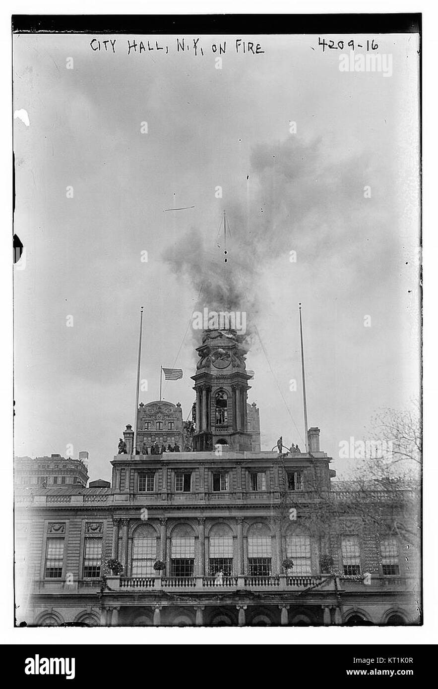 This historic photograph captures the moment of the fire at New York's ...