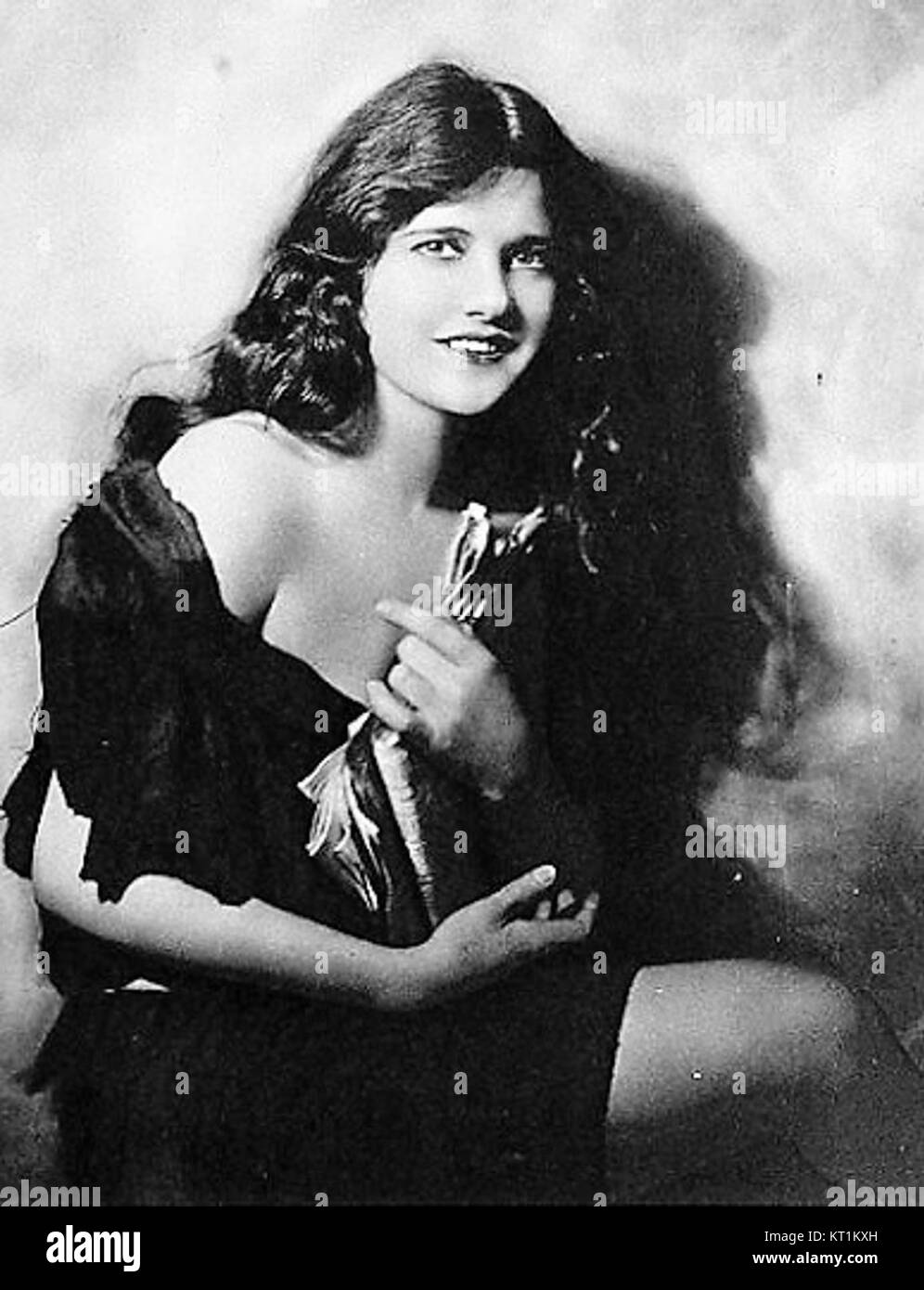 Constance Binney was an actress active in early 20th-century American ...