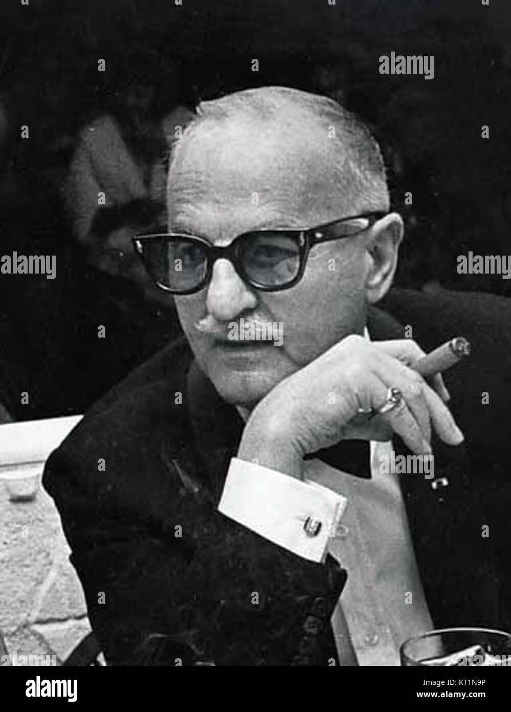 Darryl zanuck hi-res stock photography and images - Alamy