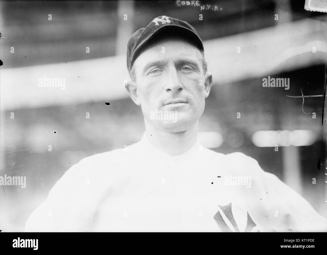 Doc Cook was an American athlete photographed at the Polo Grounds, a ...