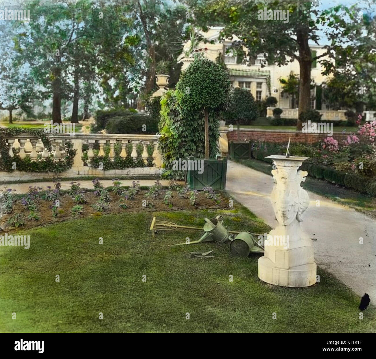 Pyne House High Resolution Stock Photography and Images - Alamy