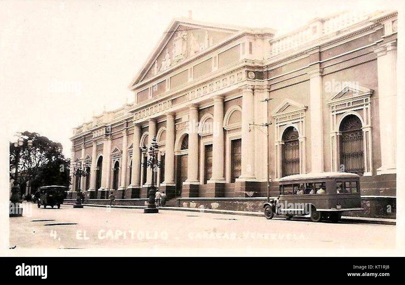 Edificio capitolio hi-res stock photography and images - Alamy