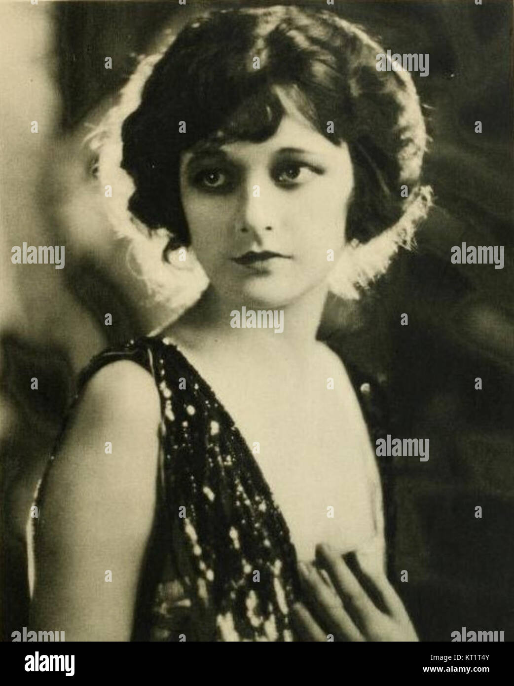 Eleanor Boardman was a prominent American actress during the silent ...