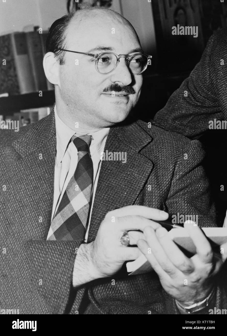 Ellery queen hi-res stock photography and images - Alamy