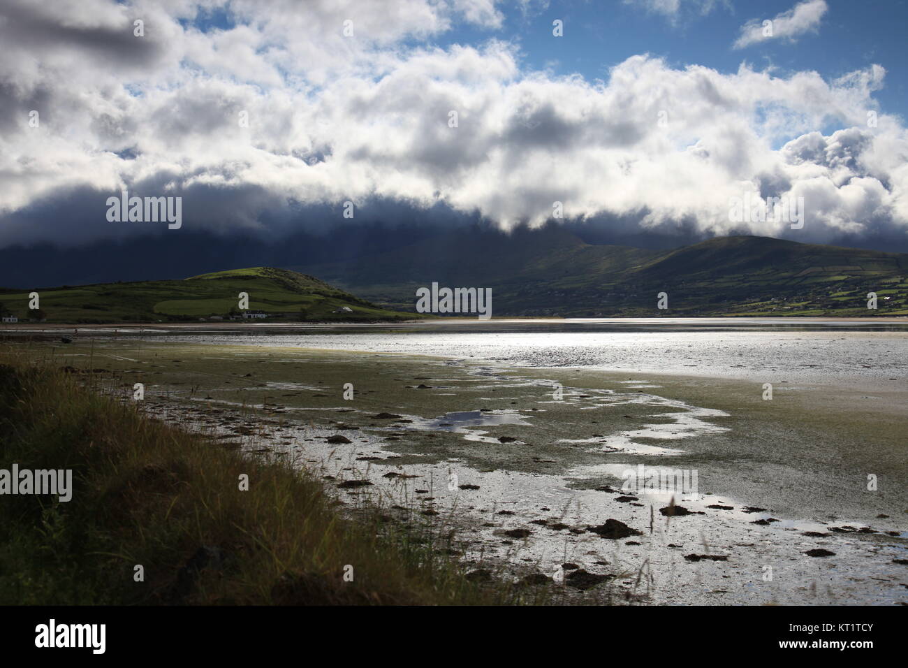 Tide is out in Ireland, mountain view Stock Photo - Alamy