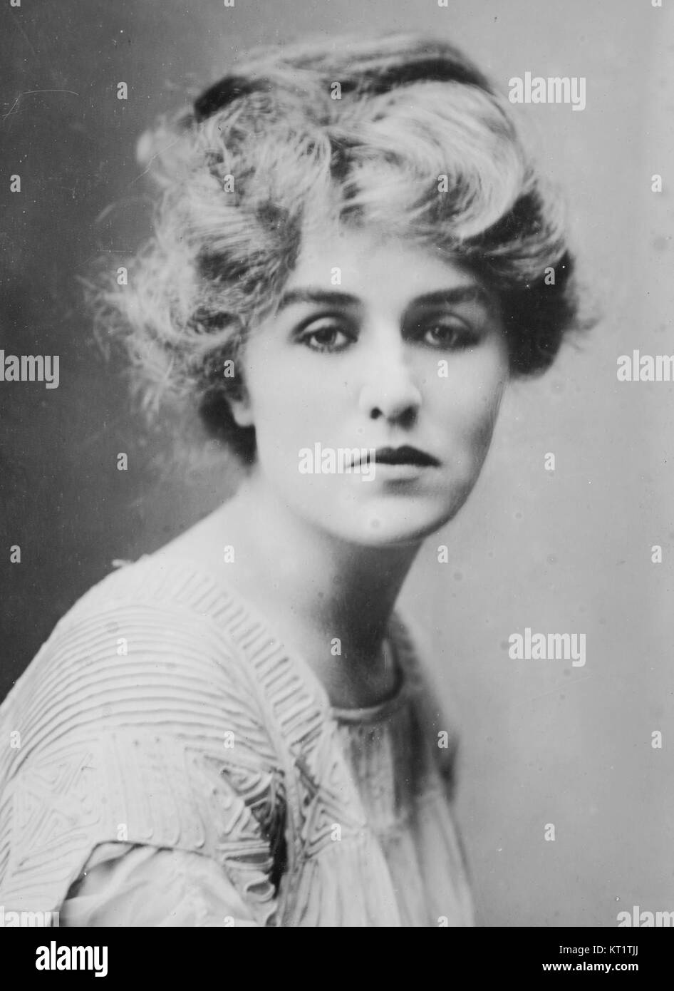 Emily stevens hi-res stock photography and images - Alamy