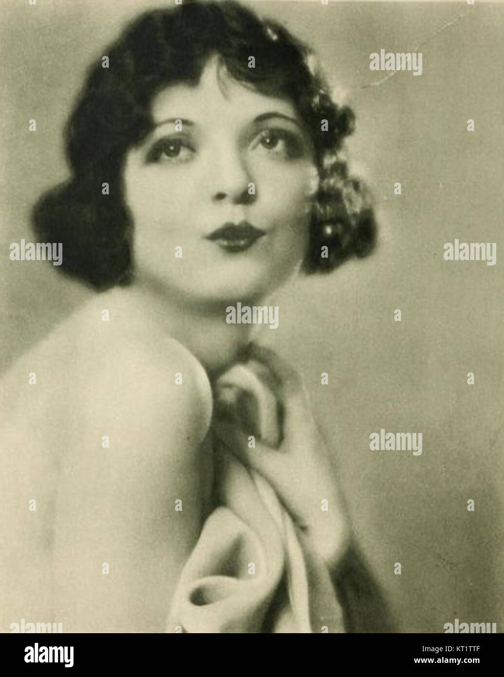 Erhel Shannon is a notable figure in the photoplay world. Known for her ...