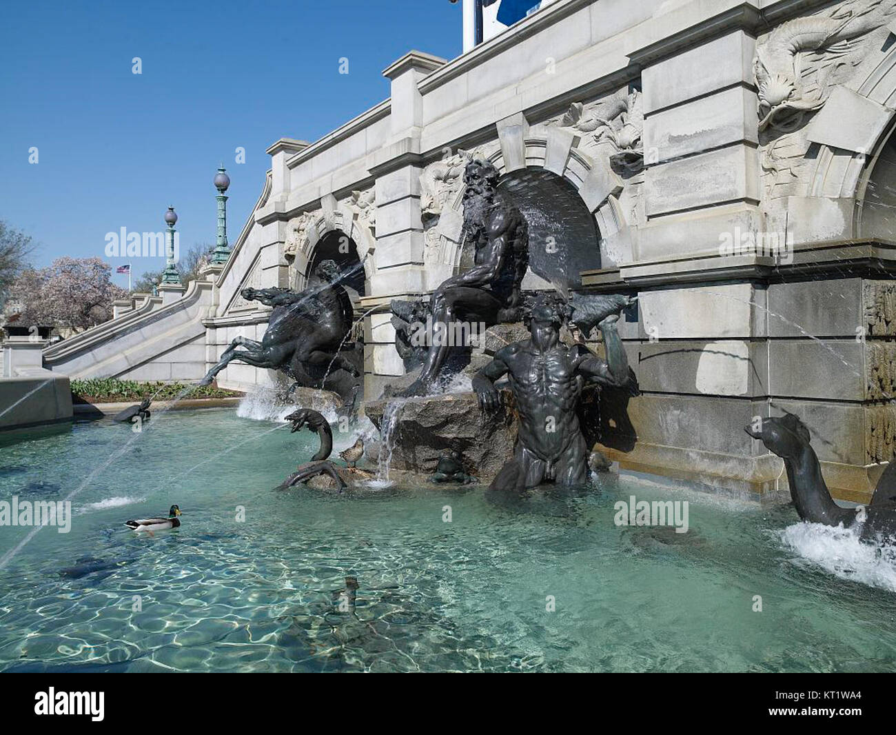 Library of congress fountain hi-res stock photography and images - Alamy