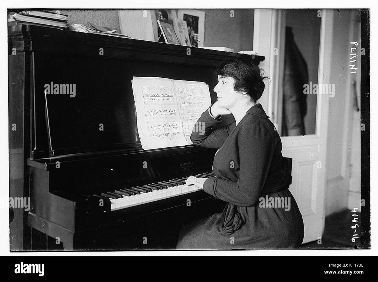 Flora perini hi-res stock photography and images - Alamy