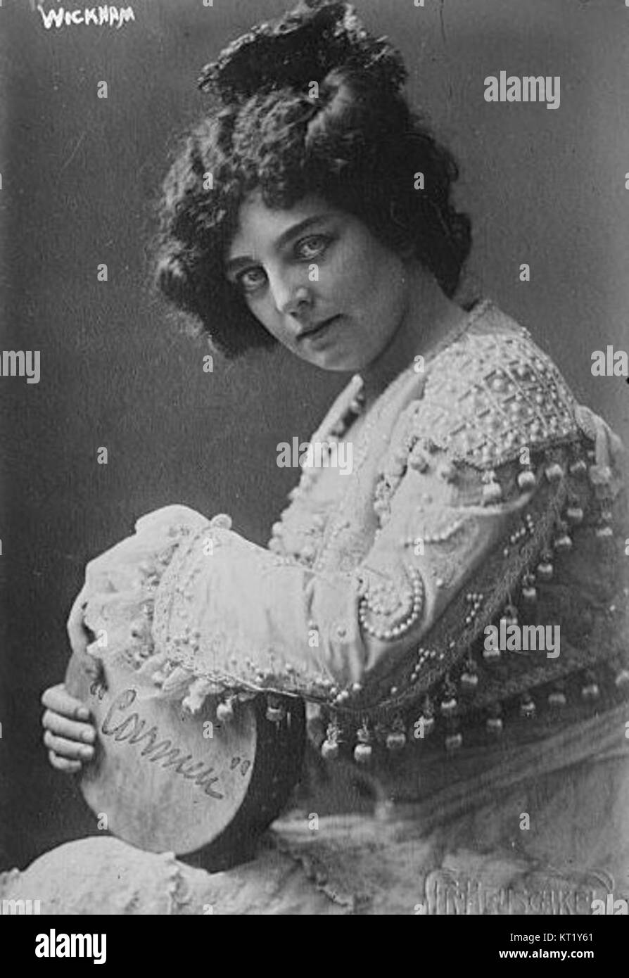 Wickham Black and White Stock Photos & Images - Alamy